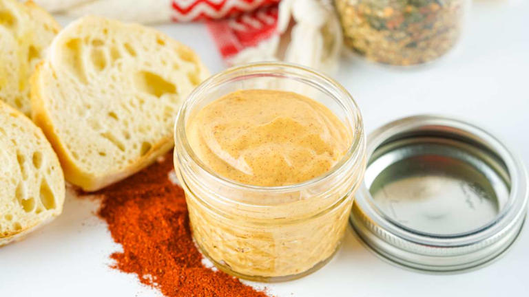 Spice Things Up With This Chipotle Mayo Recipe