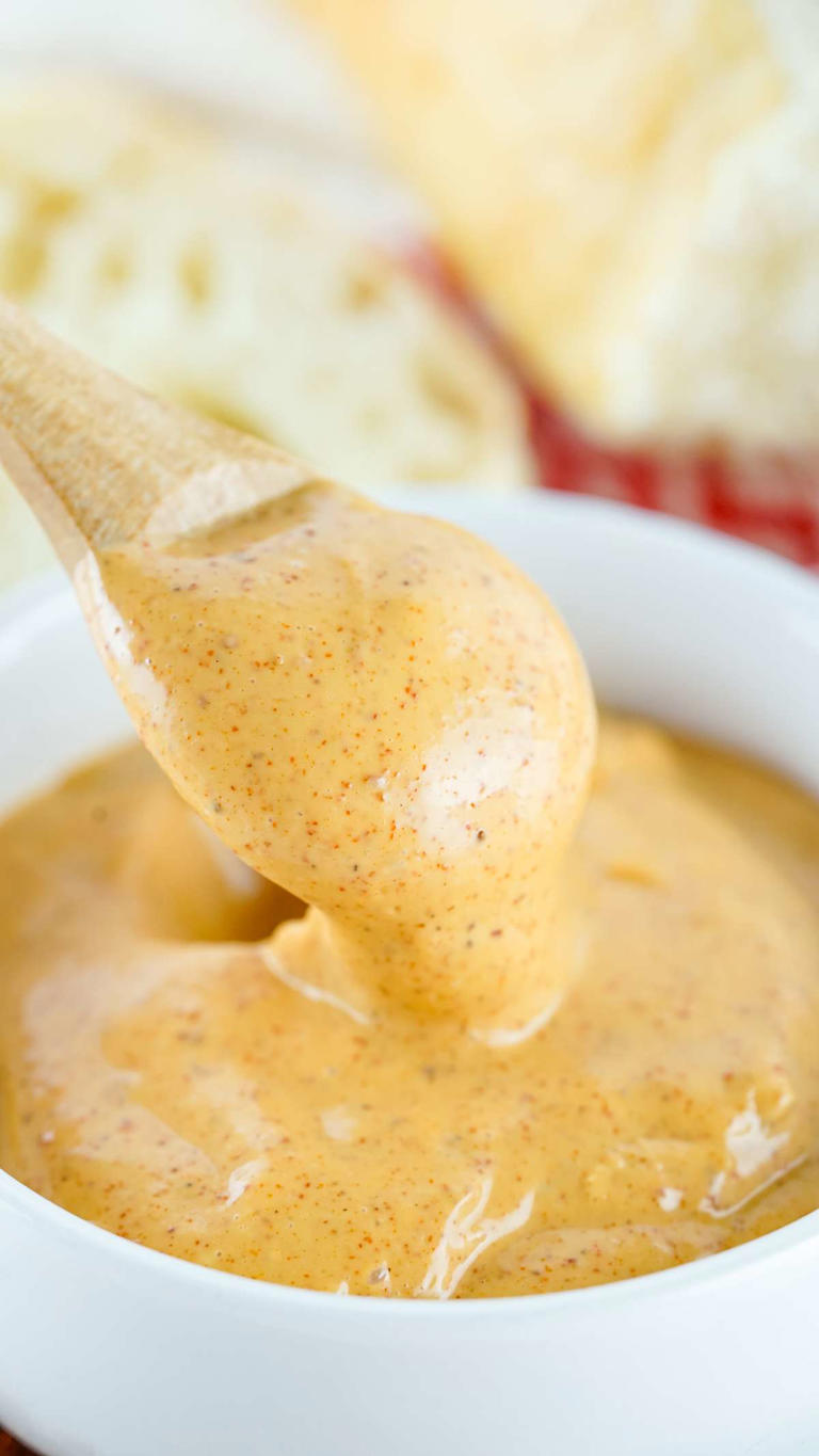 Spice Things Up With This Chipotle Mayo Recipe