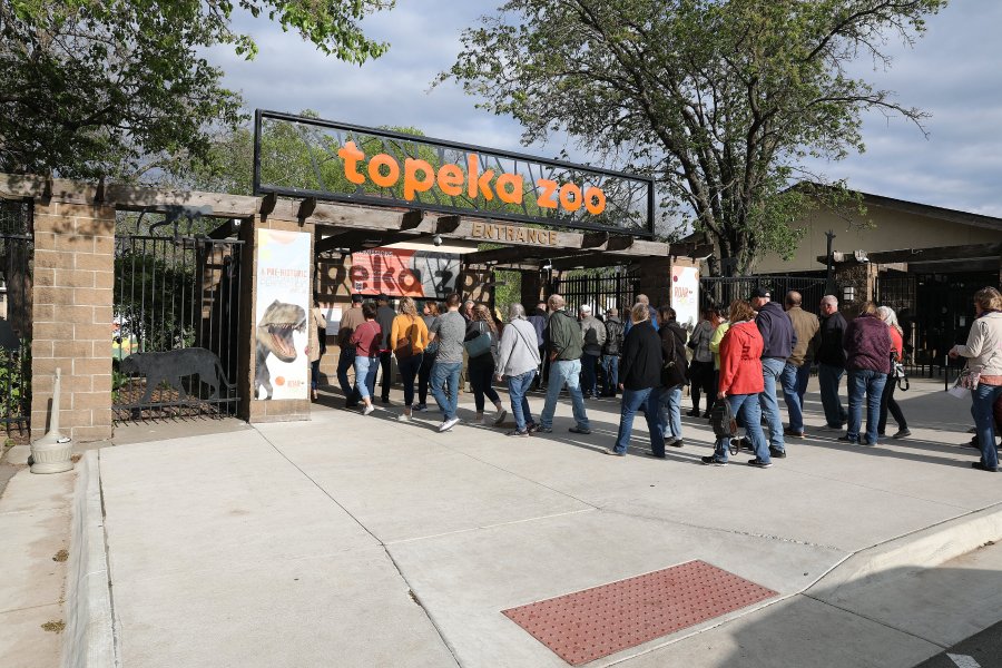 Hundreds turn up for Dialogue Abilities Day at the Topeka Zoo
