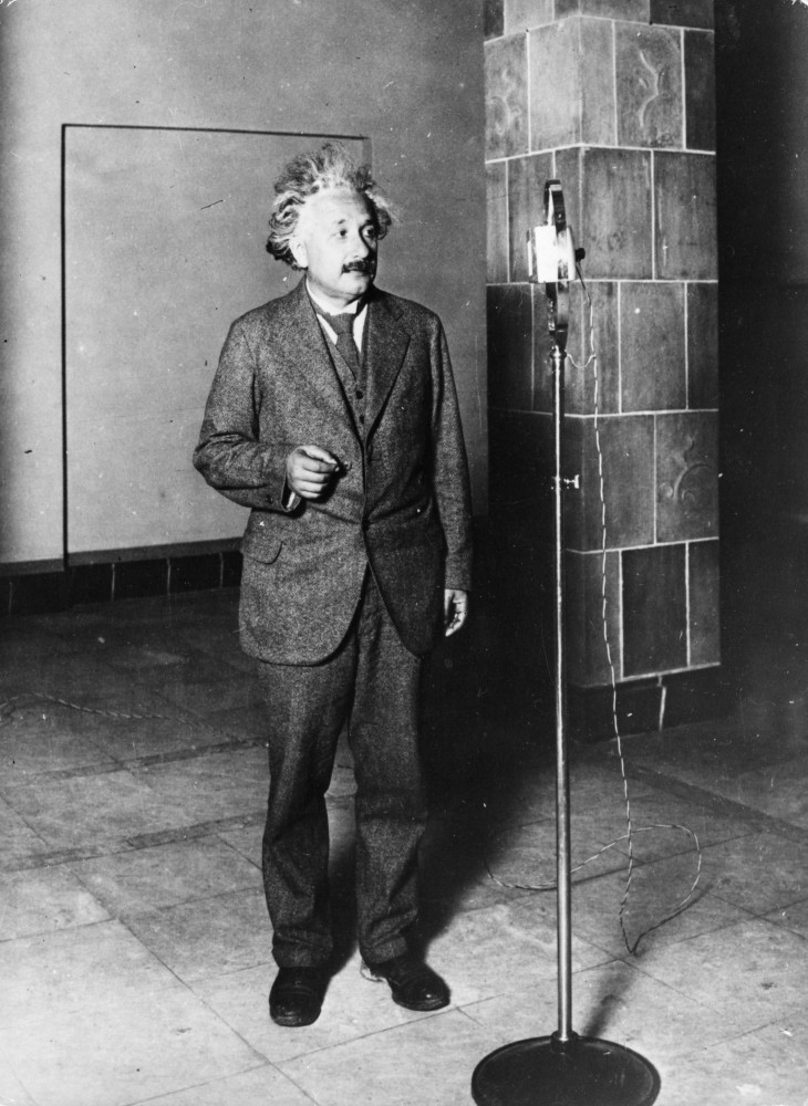 Highly successful people who wear the same outfit every day