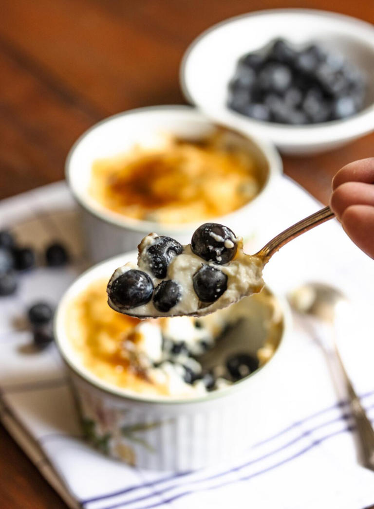 Blueberry Delight - Just 3 Ingredients and Ready in 15 Minutes!