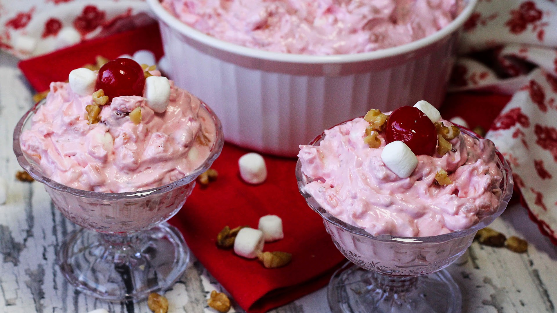 You'll Be The Star Of The Potluck If You Show Up With This Cherry ...