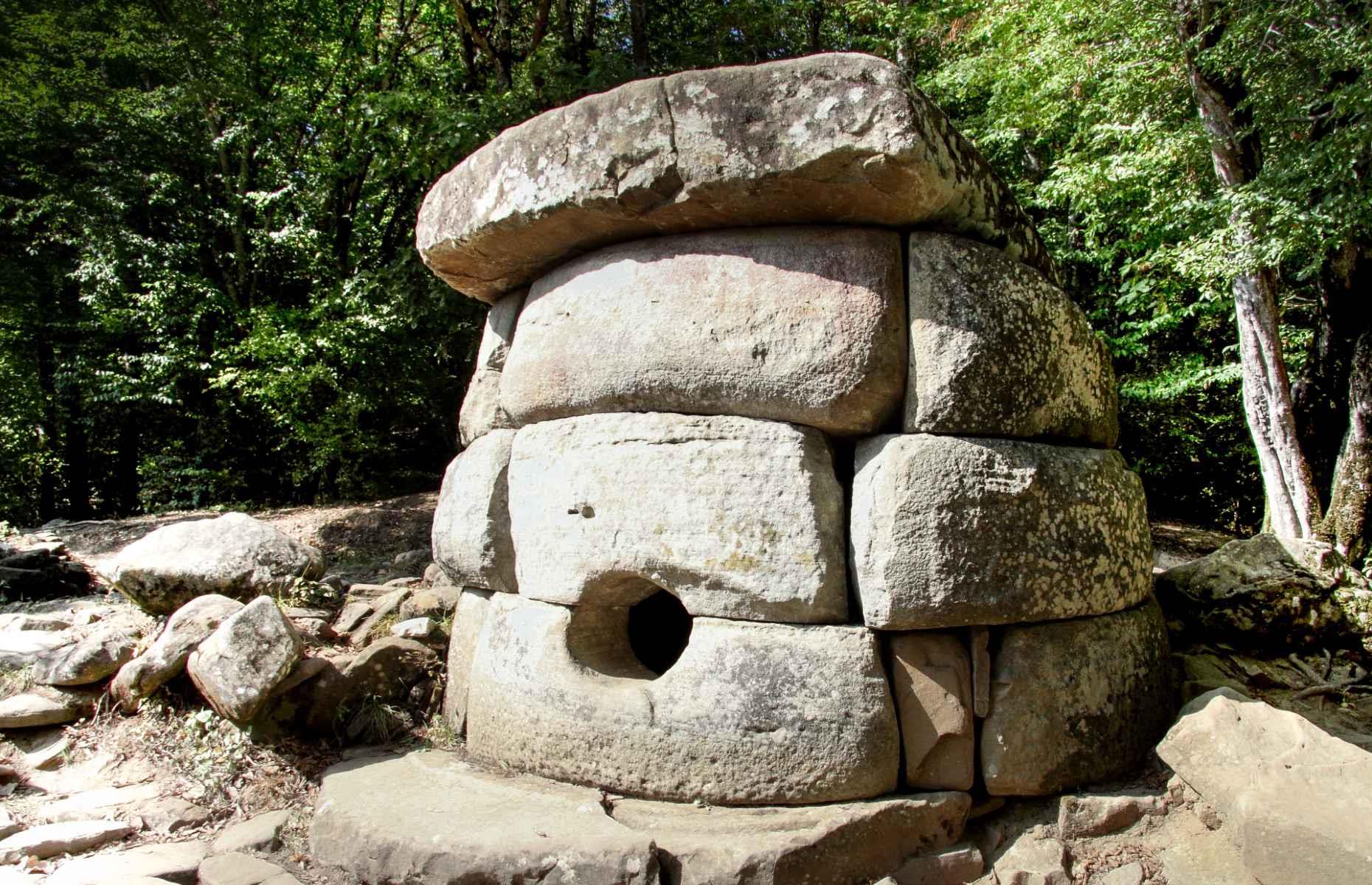 29 of the world's most breathtaking ancient historical sites