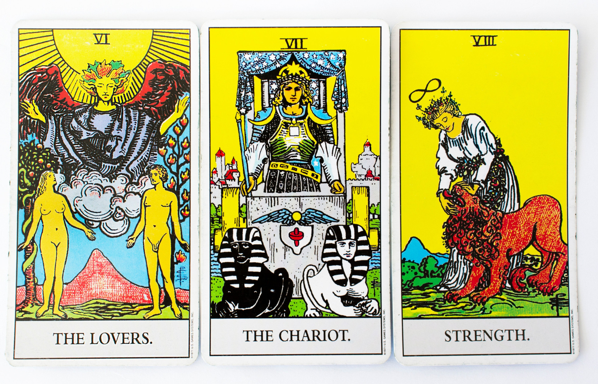 Tarotkarten: Ein Blick auf das Schicksal oder Spiel mit der Finsternis?