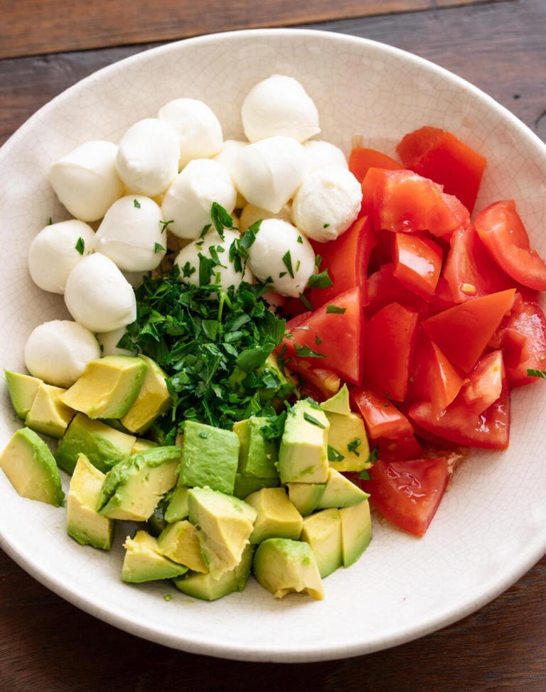Avocado Salad - Simple and Delicious. A Must Try!