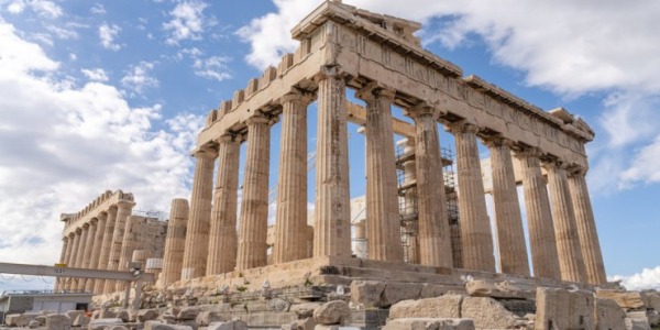 Έρευνα: Γιατί Αμερικανοί, Βρετανοί και Γάλλοι τουρίστες επιλέγουν την ...