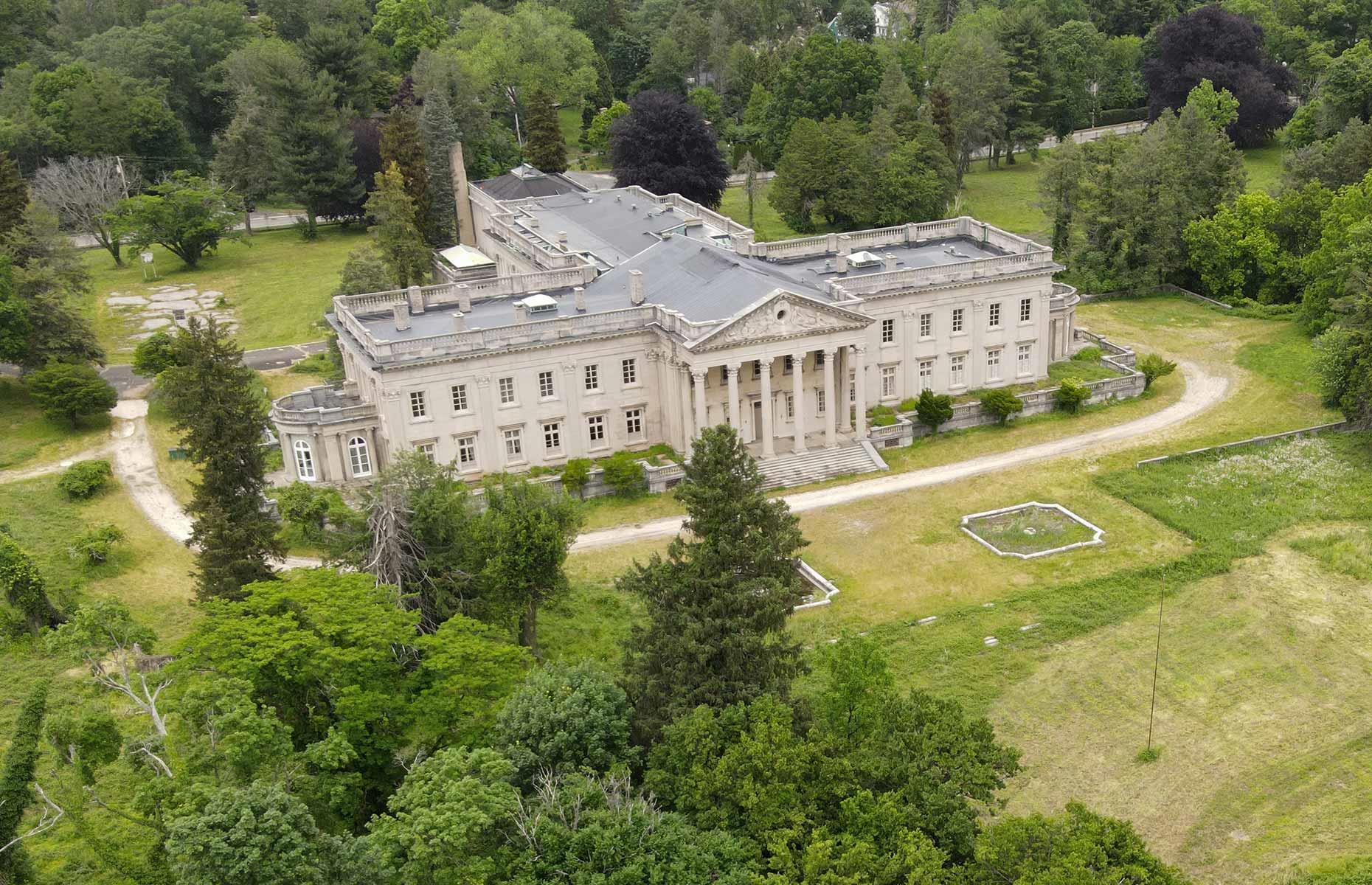 10 crumbling mansions and the secrets hiding in their ruins