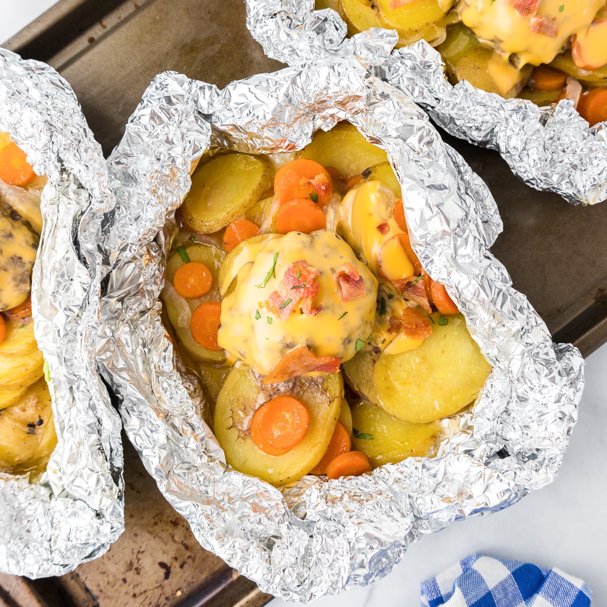 Hobo Dinner Foil Packets (Bacon Cheeseburger & Potato)