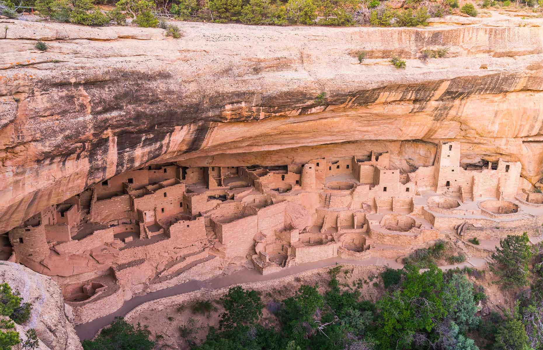 27 amazing ancient structures that are still standing today
