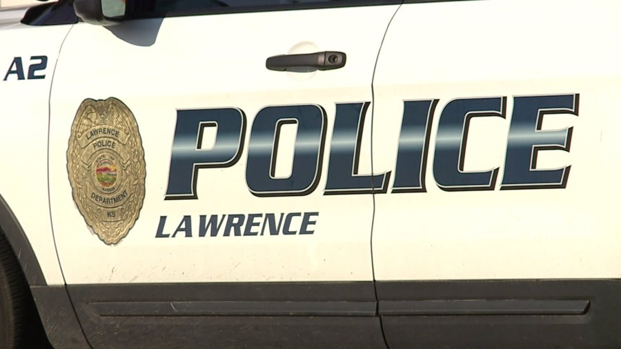 4 arrested by Lawrence police after traveling scam spree