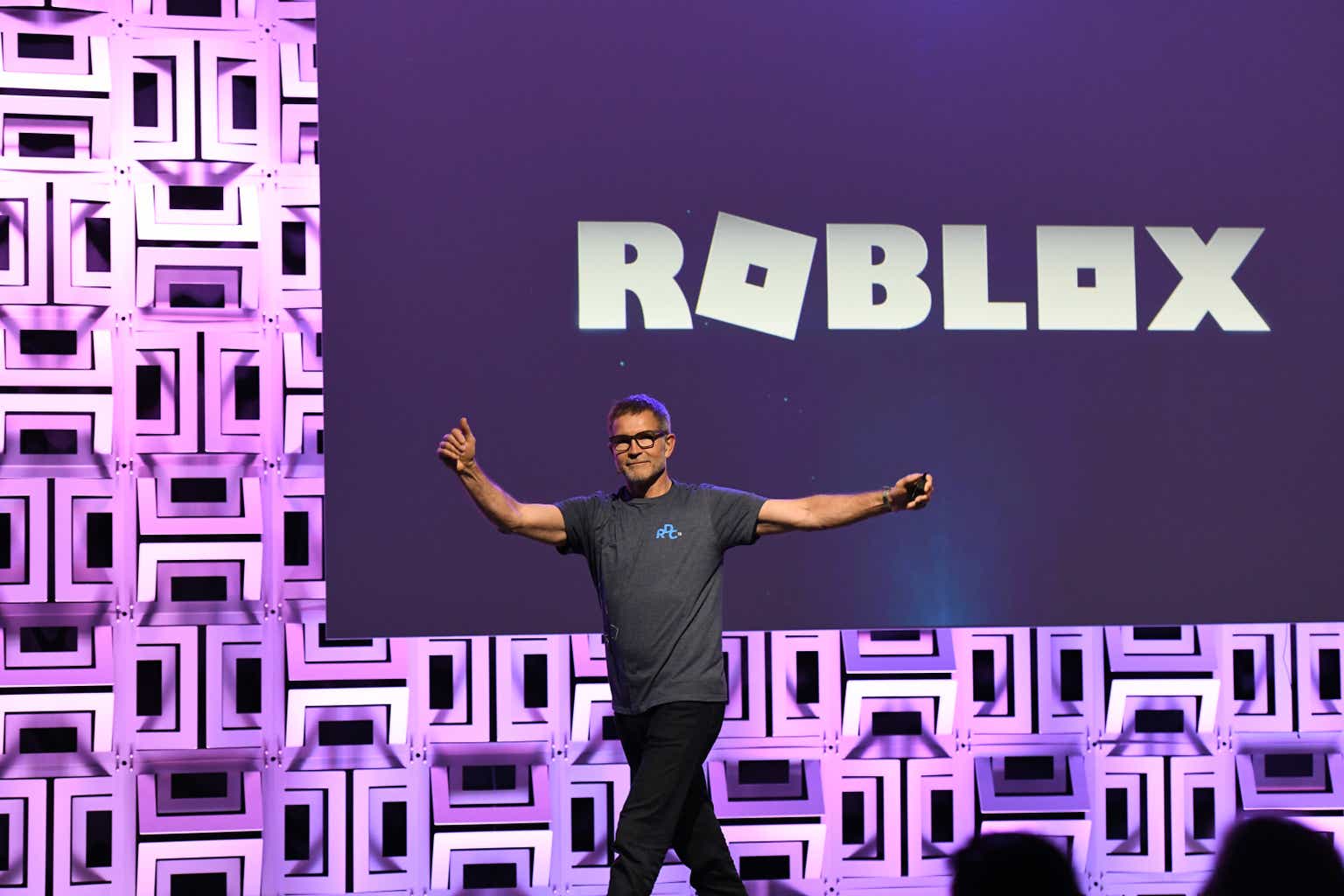 Roblox introduces new safety tools for users, parents