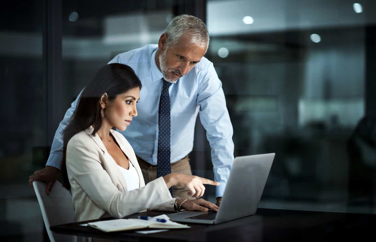 Barrick Gold Q3 profit seen doubling amid CEO exit, lagging performance ...