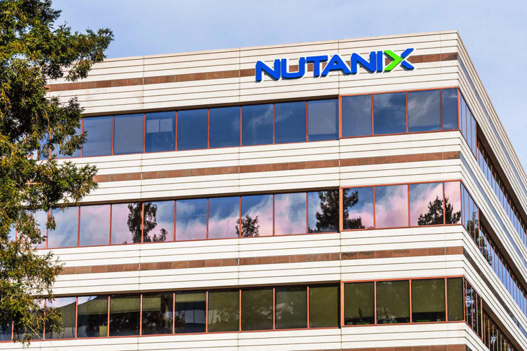 Nutanix edges up after Q3 results top estimates
