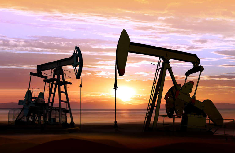 Occidental Petroleum plans flat production, lower capex in 2026