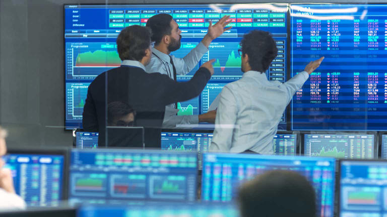 Herc Holdings announces pricing of $1,200 million senior unsecured ...