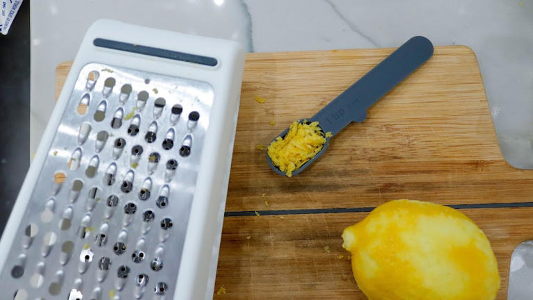 Light And Tangy, This Pasta Dish Has Tons Of Flavor - Lemon-dill Shrimp ...