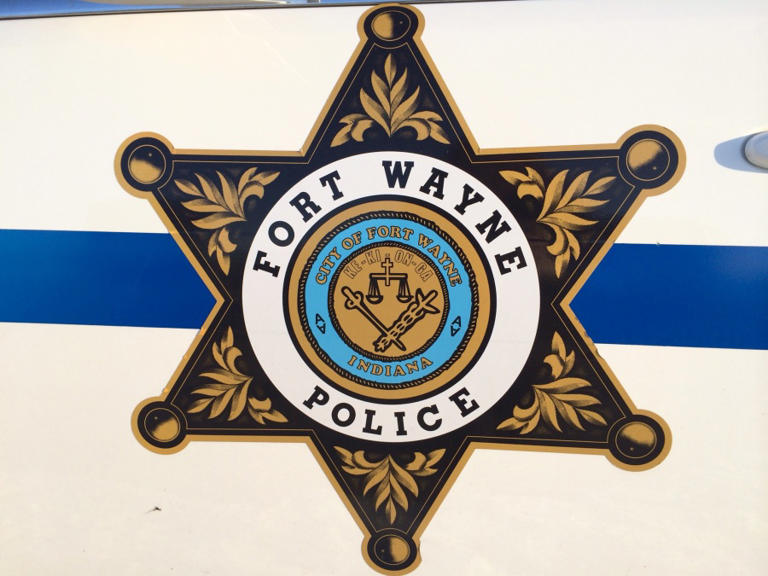 ‘Knowledge builds trust’: FWPD officially brings back Citizens Police ...