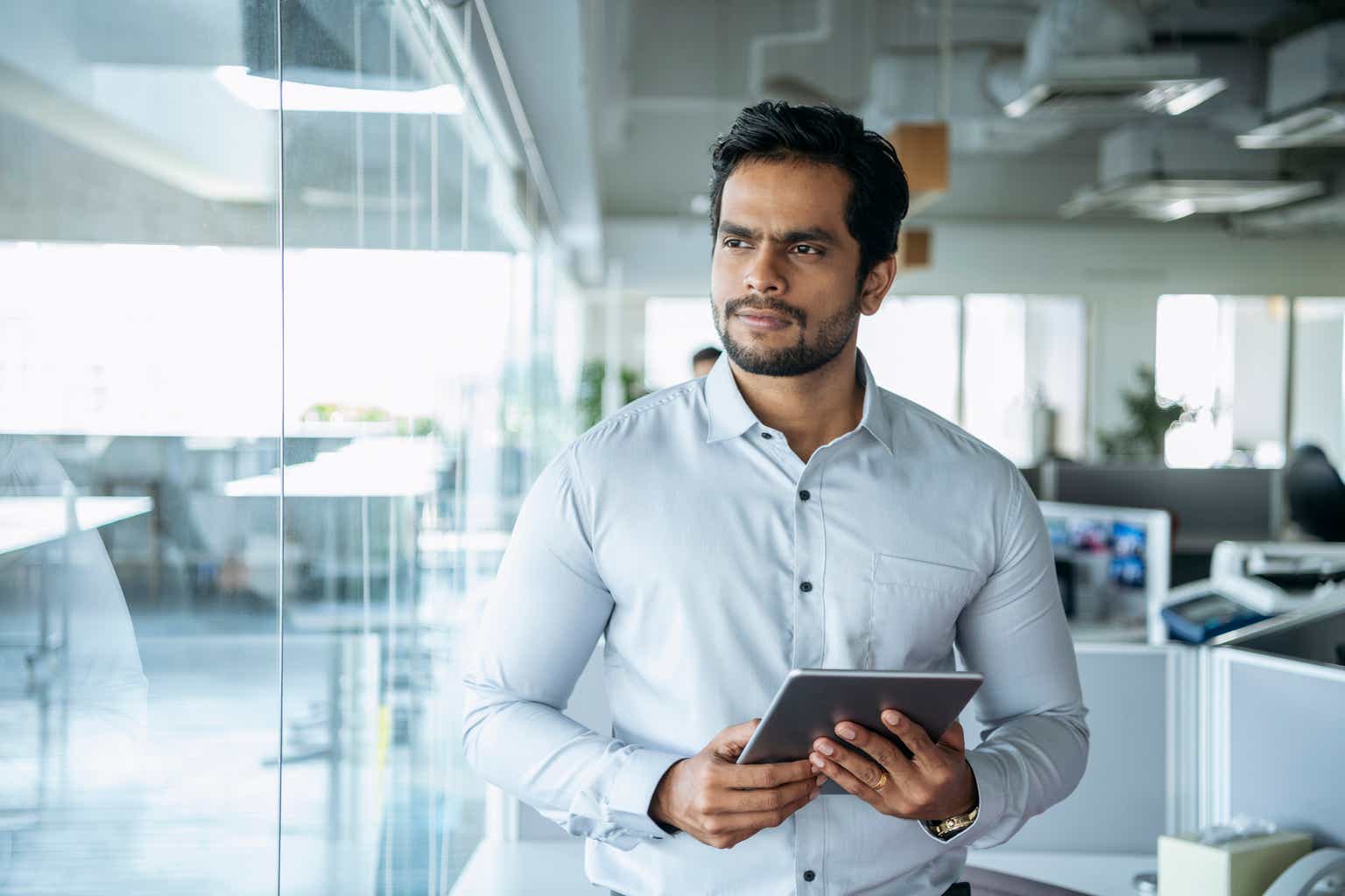 REV Group raises 2025 revenue guidance to $2.35B-$2.45B while expanding ...