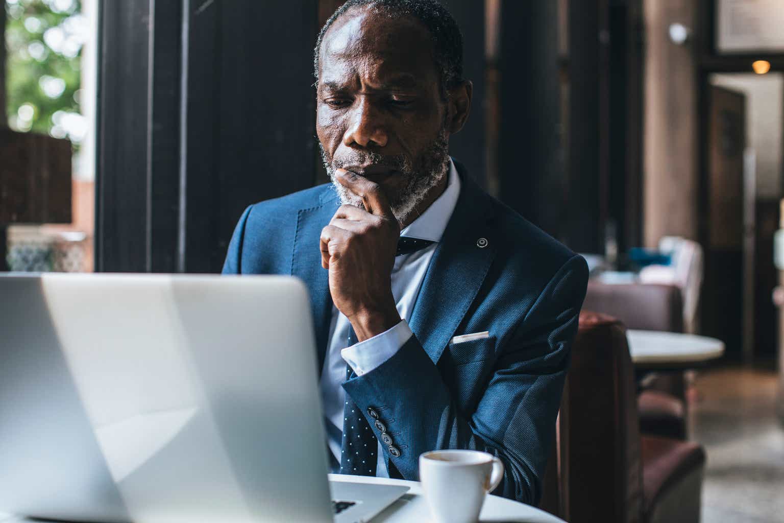 Genesco jumps on strong comparable sales and upbeat EPS guidance