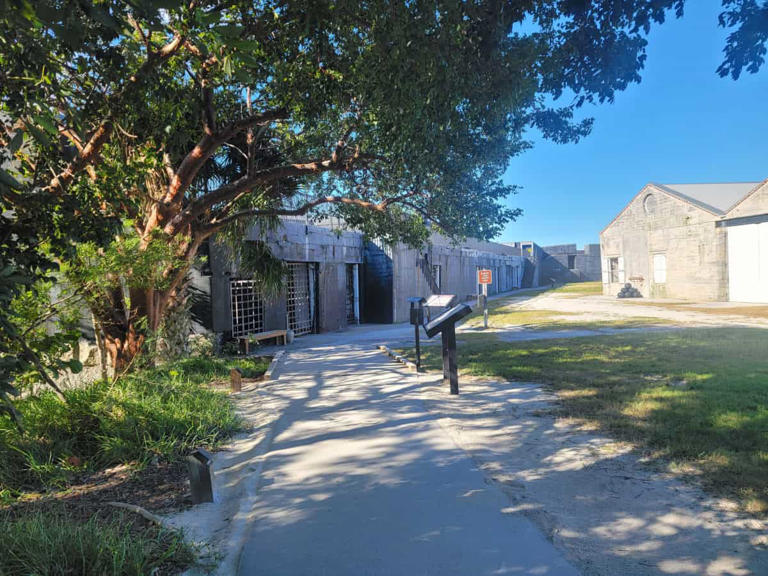 The Best of Key West, Florida - Fort Zachary Taylor Historic State Park!