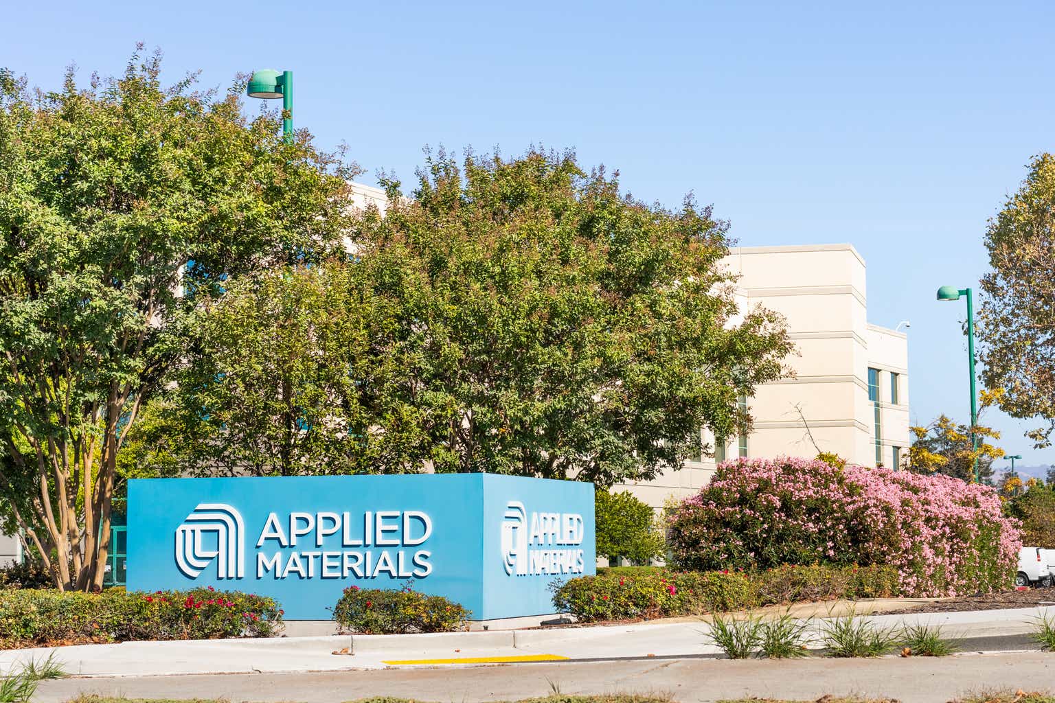Applied Materials sued in China by rival over alleged trade secret ...