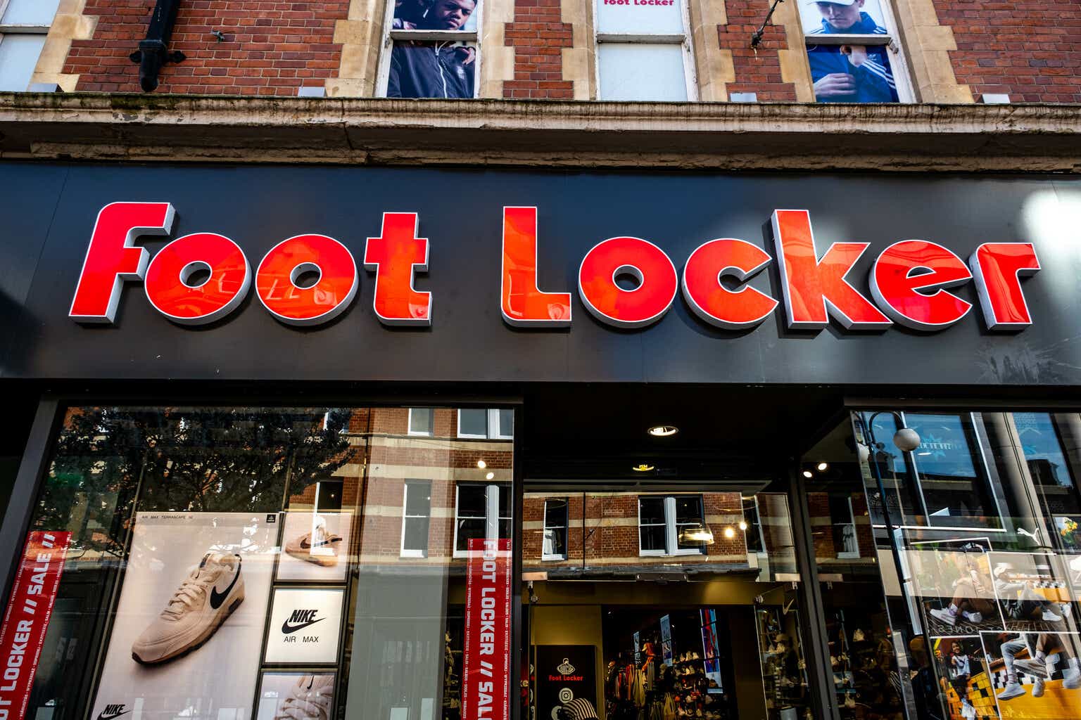 Dick's makes a big bet on shoes and international expansion with its Foot Locker M&A play