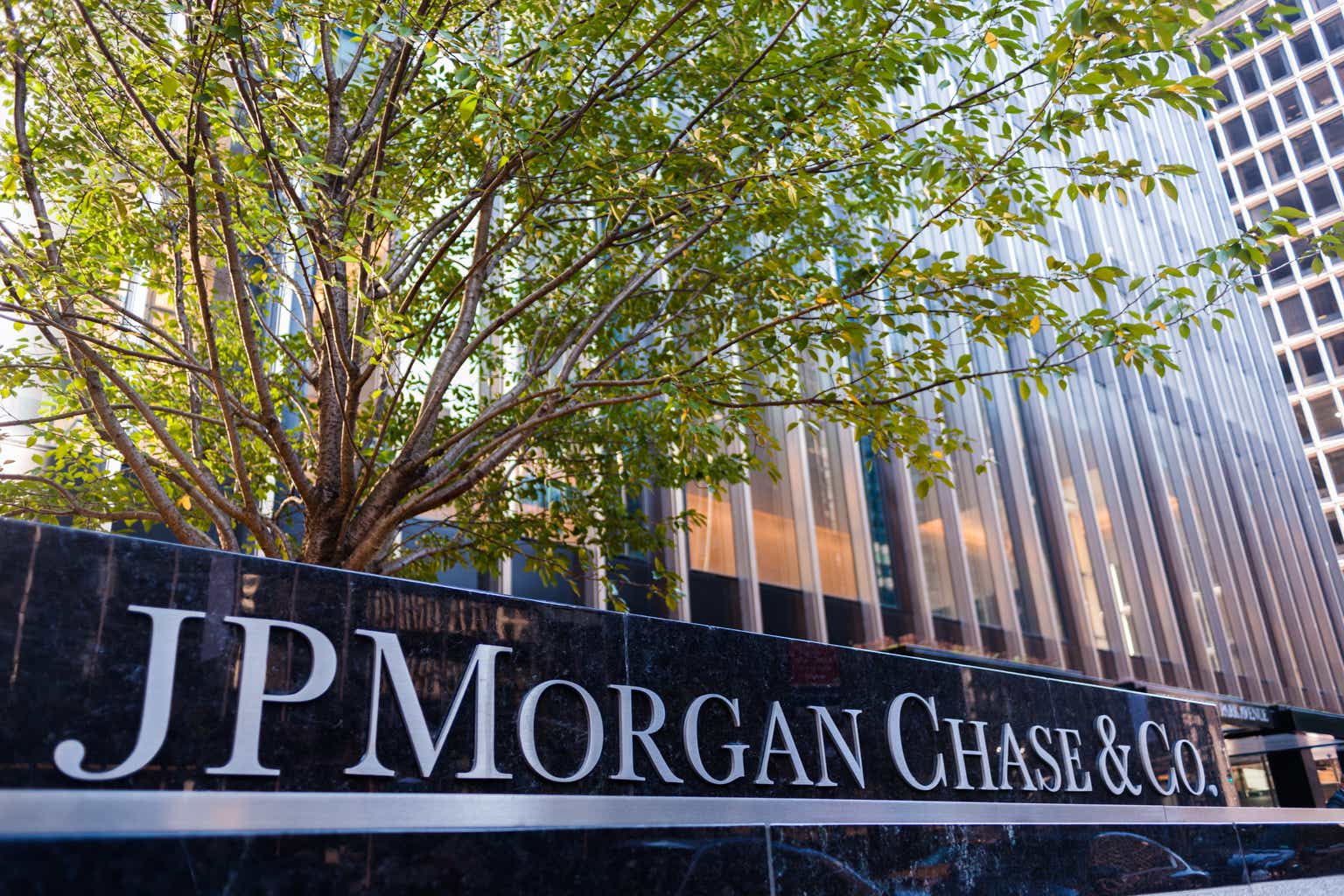 JPMorgan launches deposit token on Coinbase-affiliated public blockchain