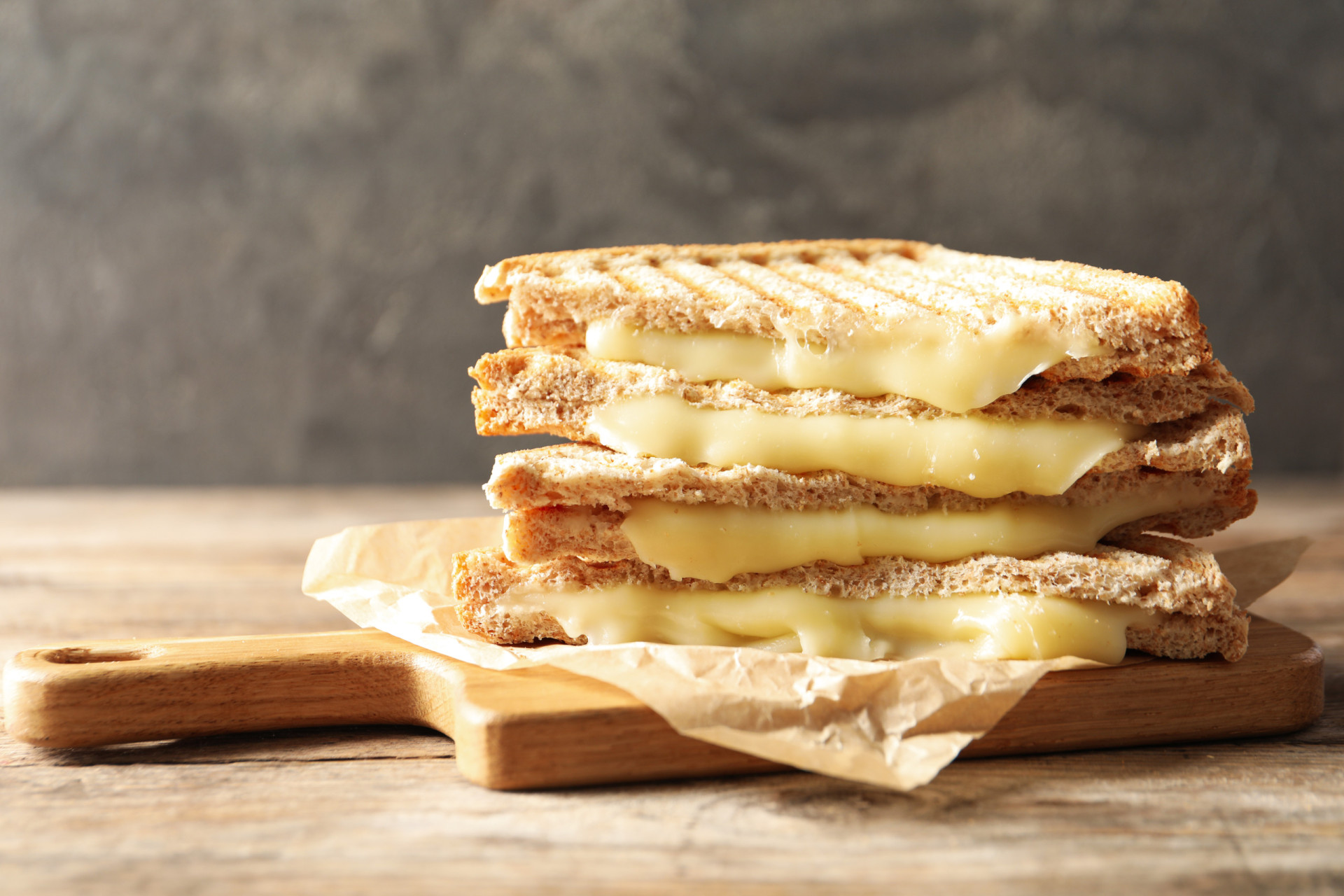 Fromage grillé: comment résister à ces délicieuses recettes