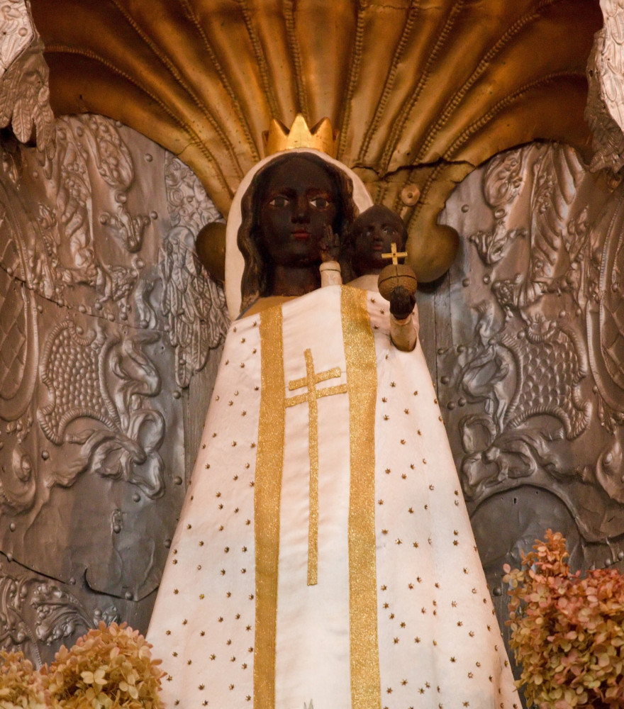 L'intrigante et fascinante histoire de la Vierge Noire