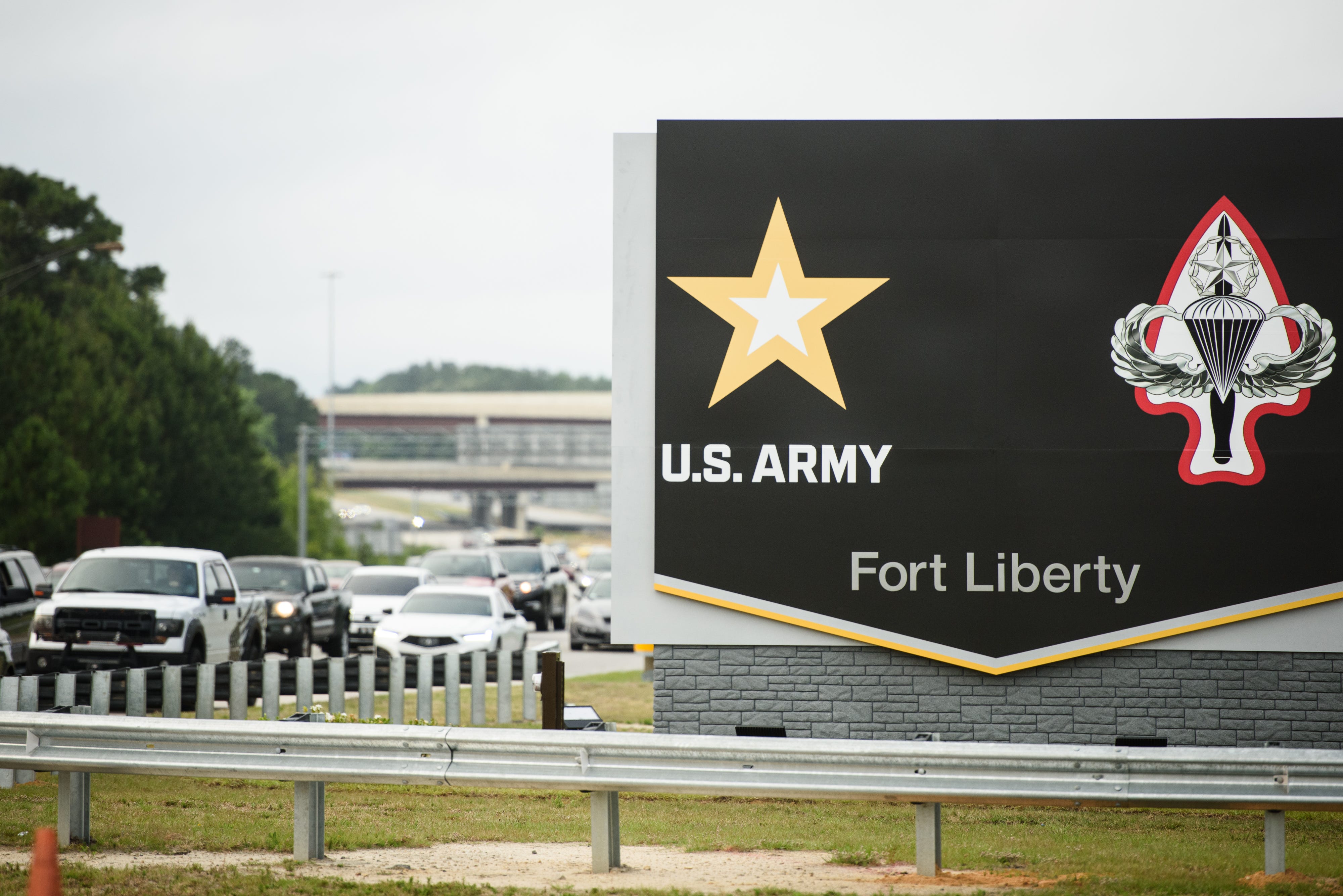 Fort Liberty officials: Armed 82nd Airborne Division soldier in custody ...