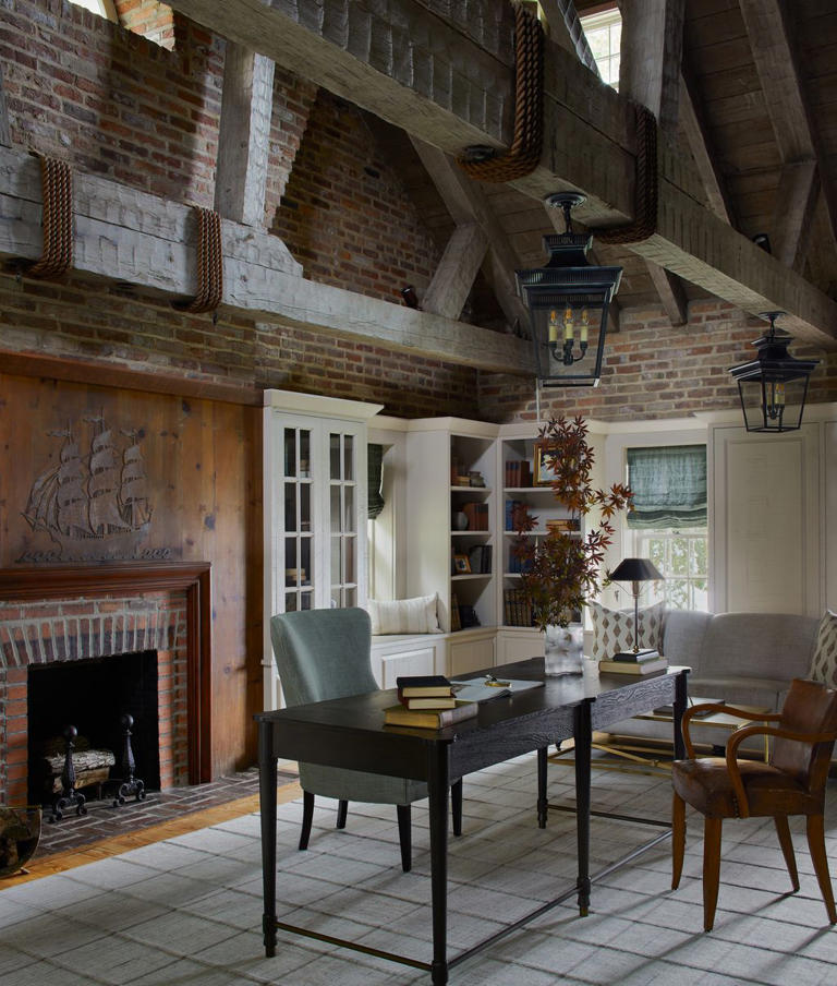 7 Things You Should Always Save in an Old Home, According to Designers