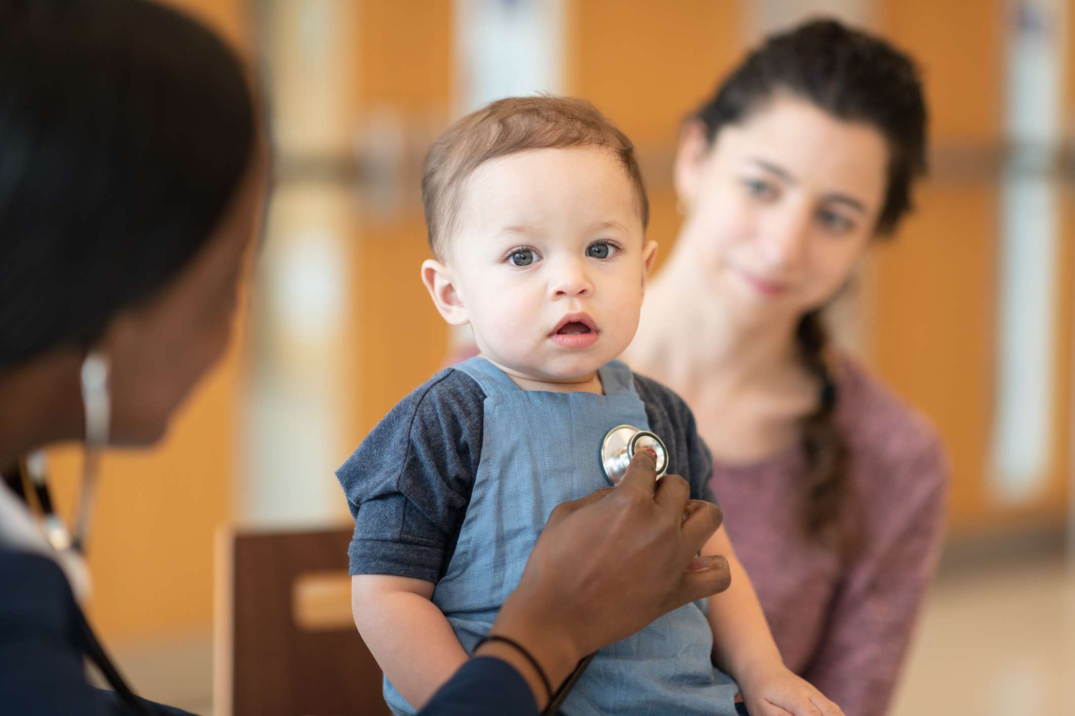 Bronchiolitis vs. Bronchitis: How to Differentiate and Treat Symptoms