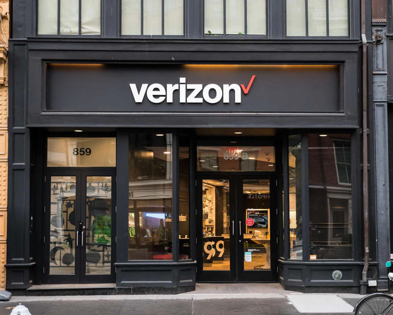 Verizon, AT&T Q4 earnings Preview: Focus on subscriber growth, capital ...