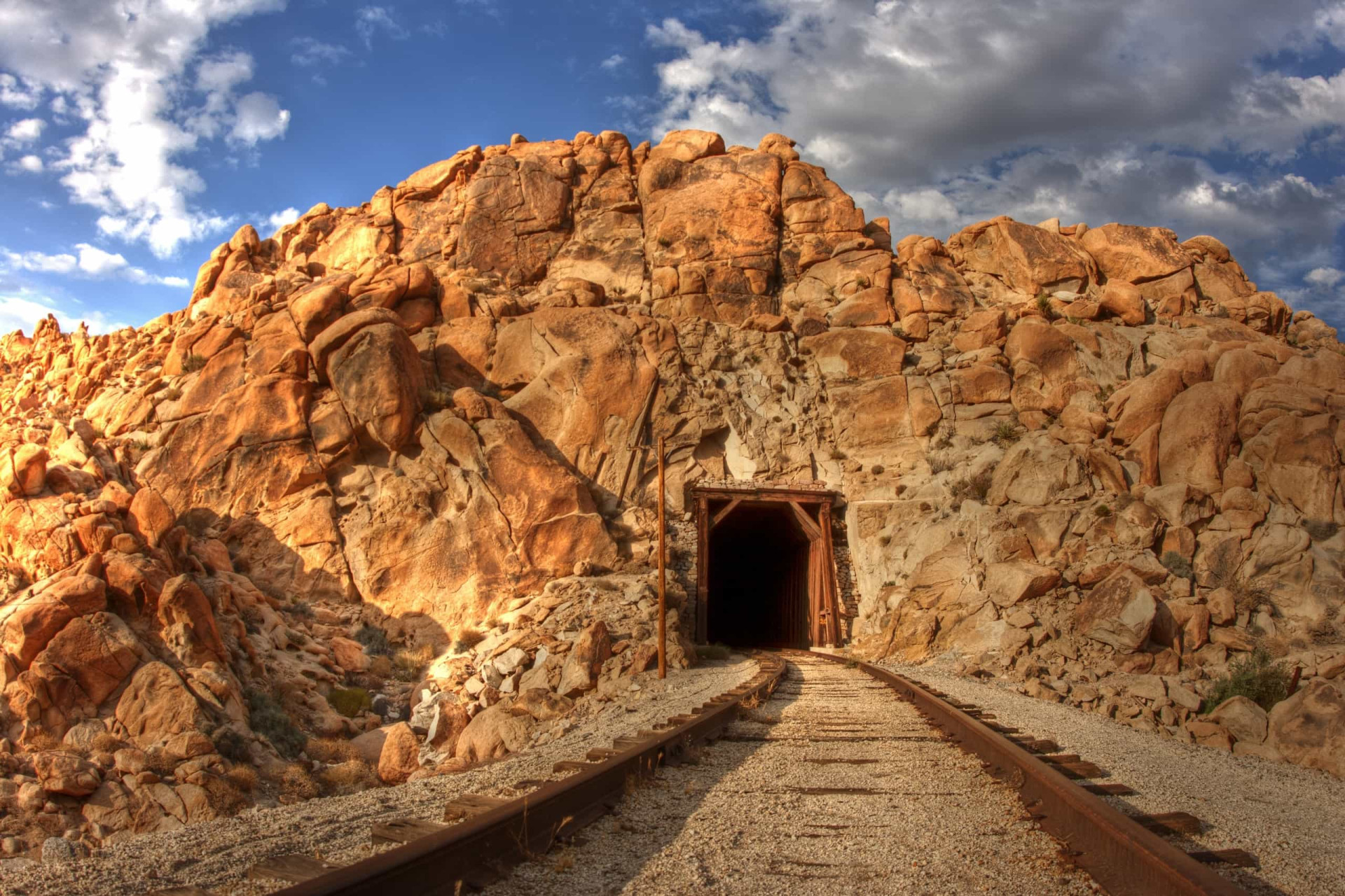 Discover the most amazing tunnels in the world