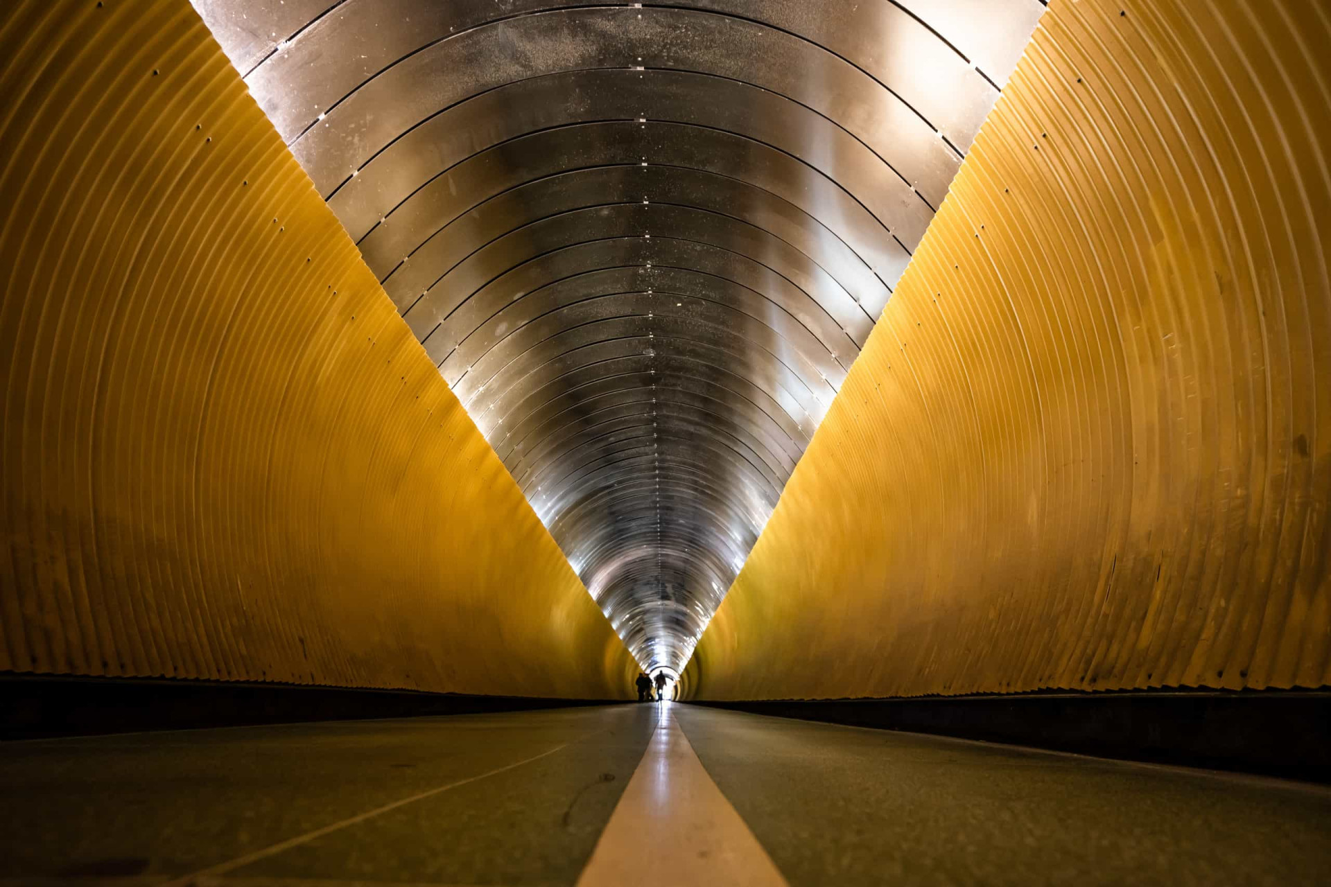 Discover the most amazing tunnels in the world