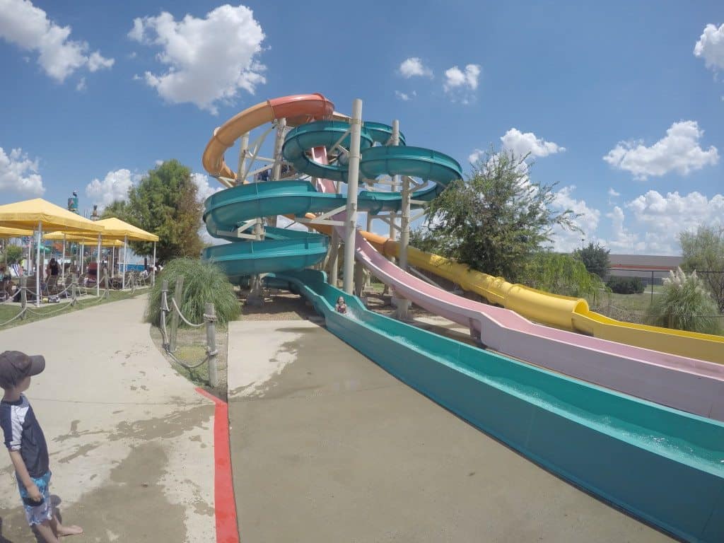 9 Best Waterparks in Dallas