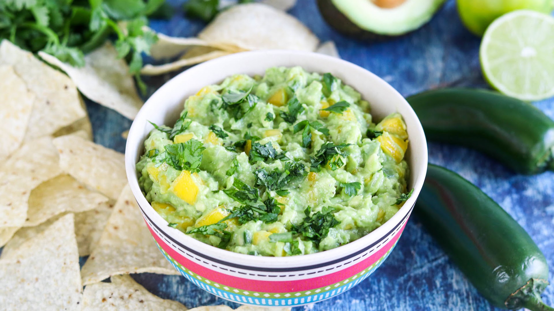 Joyce's Mango Twist On Guacamole Is Delicious - Mango Jalapeno Guacamole