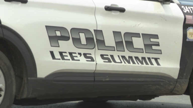 Lee’s Summit Police investigating deadly motorcycle crash; driver ... Lee’s Summit Police investigating deadly motorcycle crash; driver ...