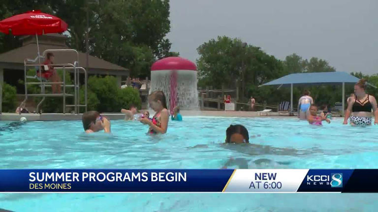 Your guide to Des Moines-area swimming pools and aquatic centers