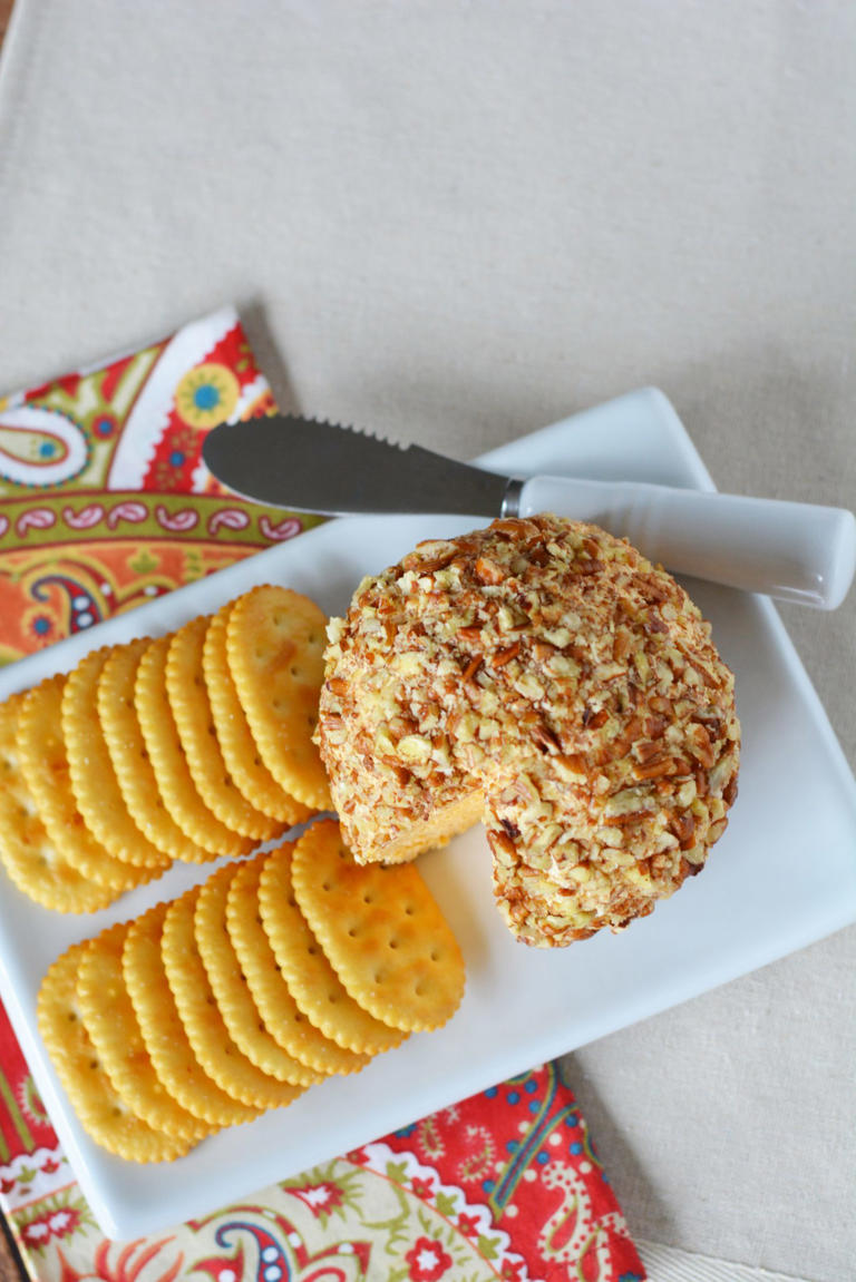 The Best Classic Cheese Ball Appetizer Recipe