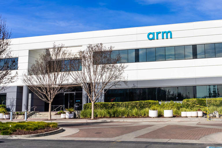 Arm China appoints local chip veteran Chen Fengto as CEO - report