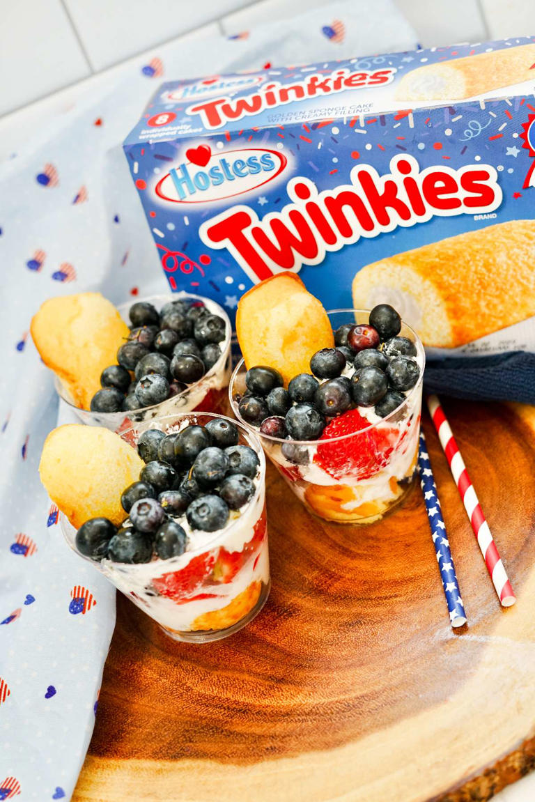 Very Berry Twinkie Cake Dessert Cups