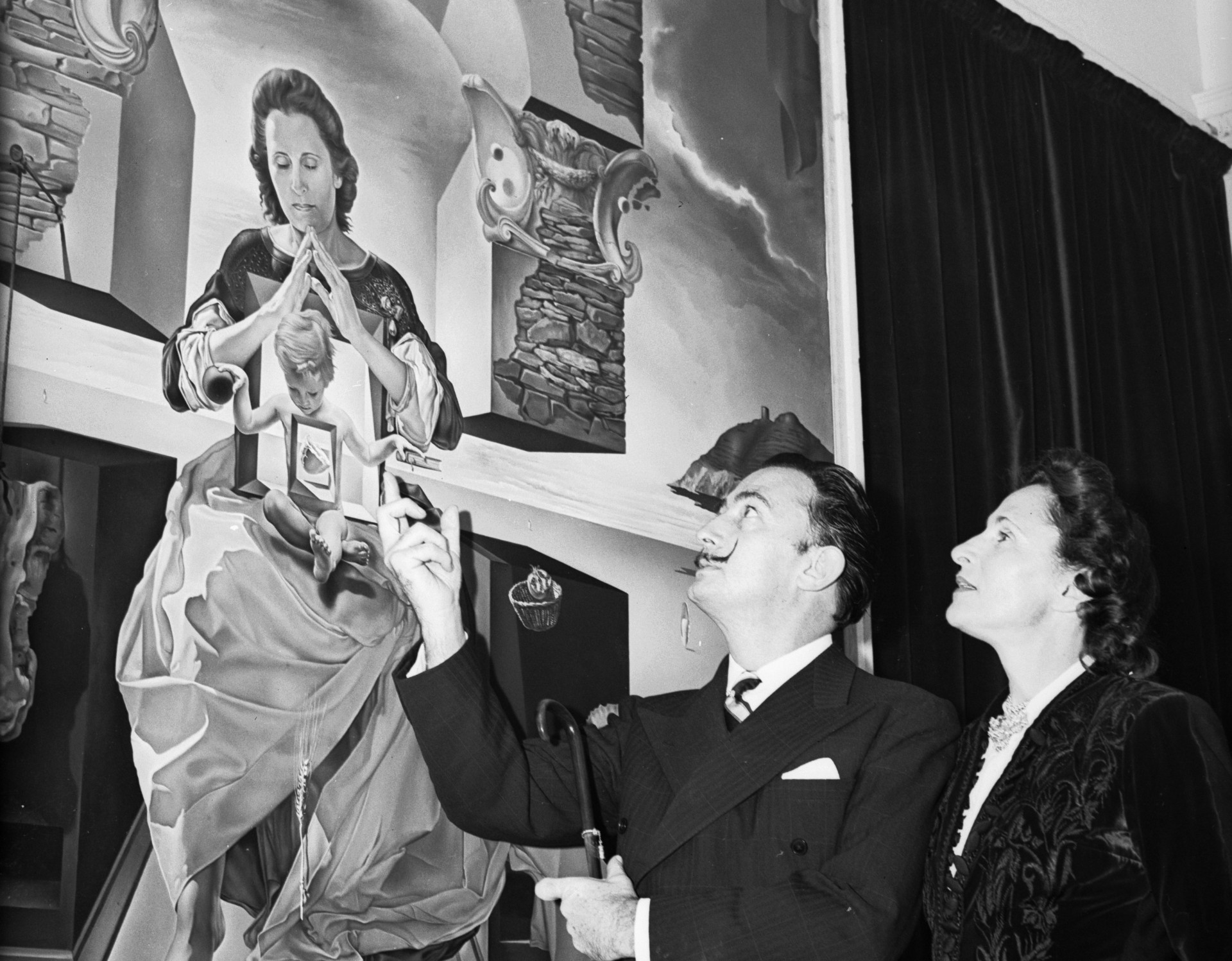 Découvrez les muses de ces artistes de renommée mondiale