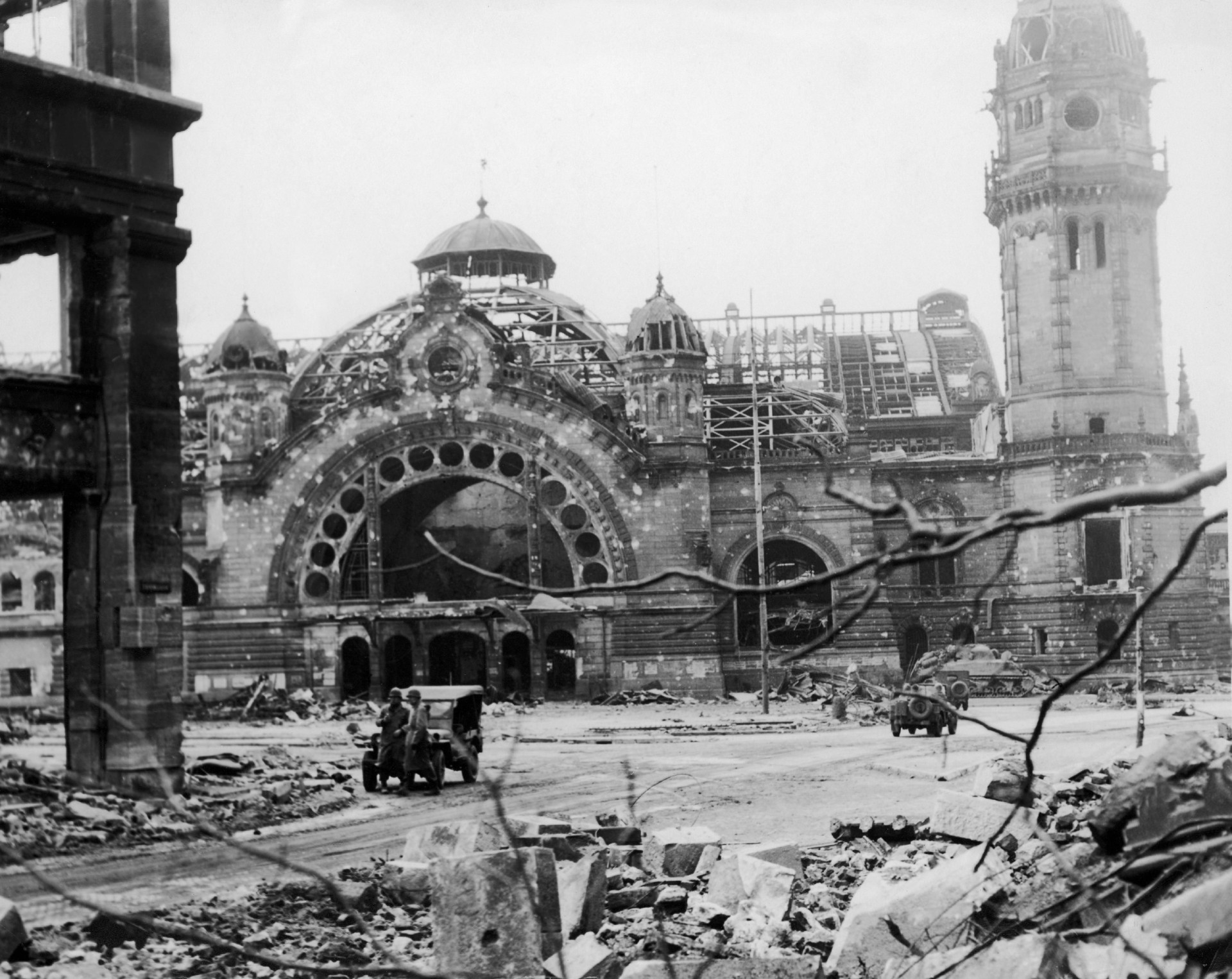 Ruins and rubble: Germany post-WWII