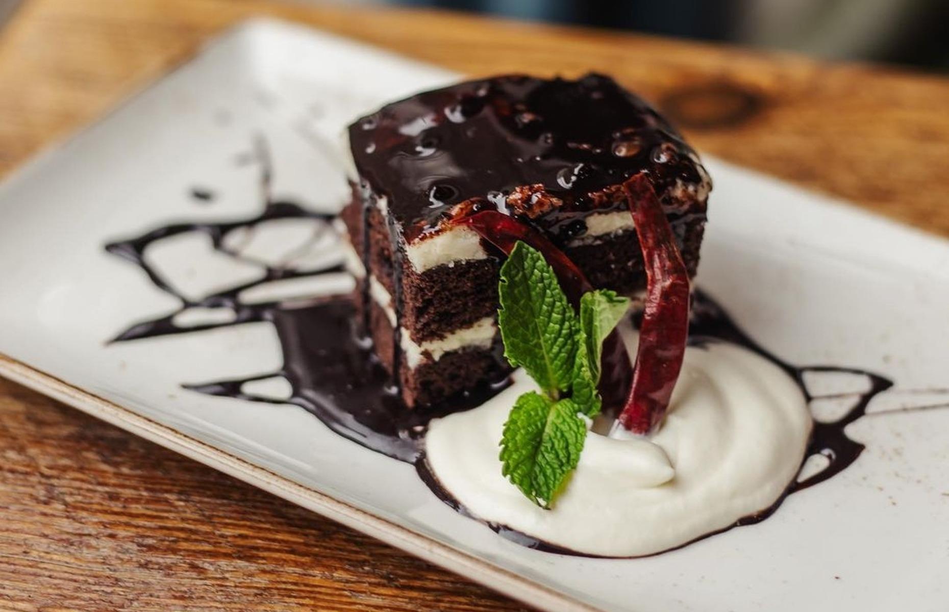Find the top hotel dining experience in your state
