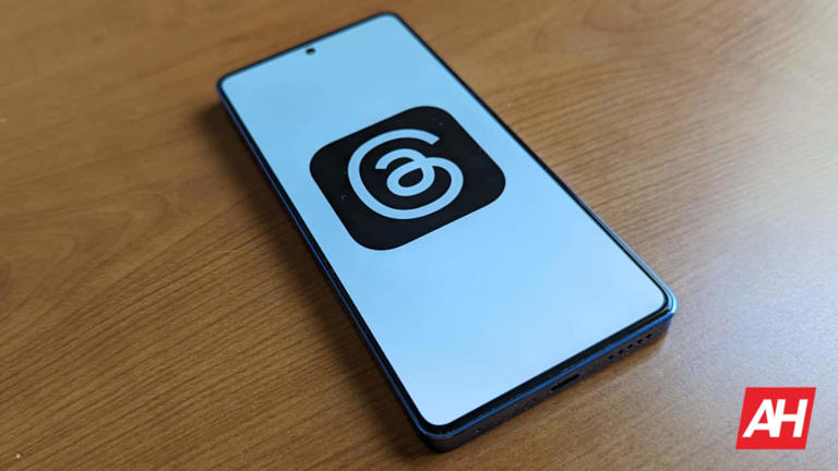Threads web catches up to mobile with DMs