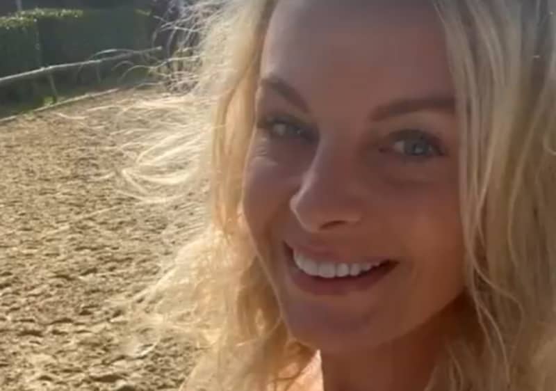 Was für ein Ausschnitt: "Bares für Rares"-Susanne Steiger in Spitze