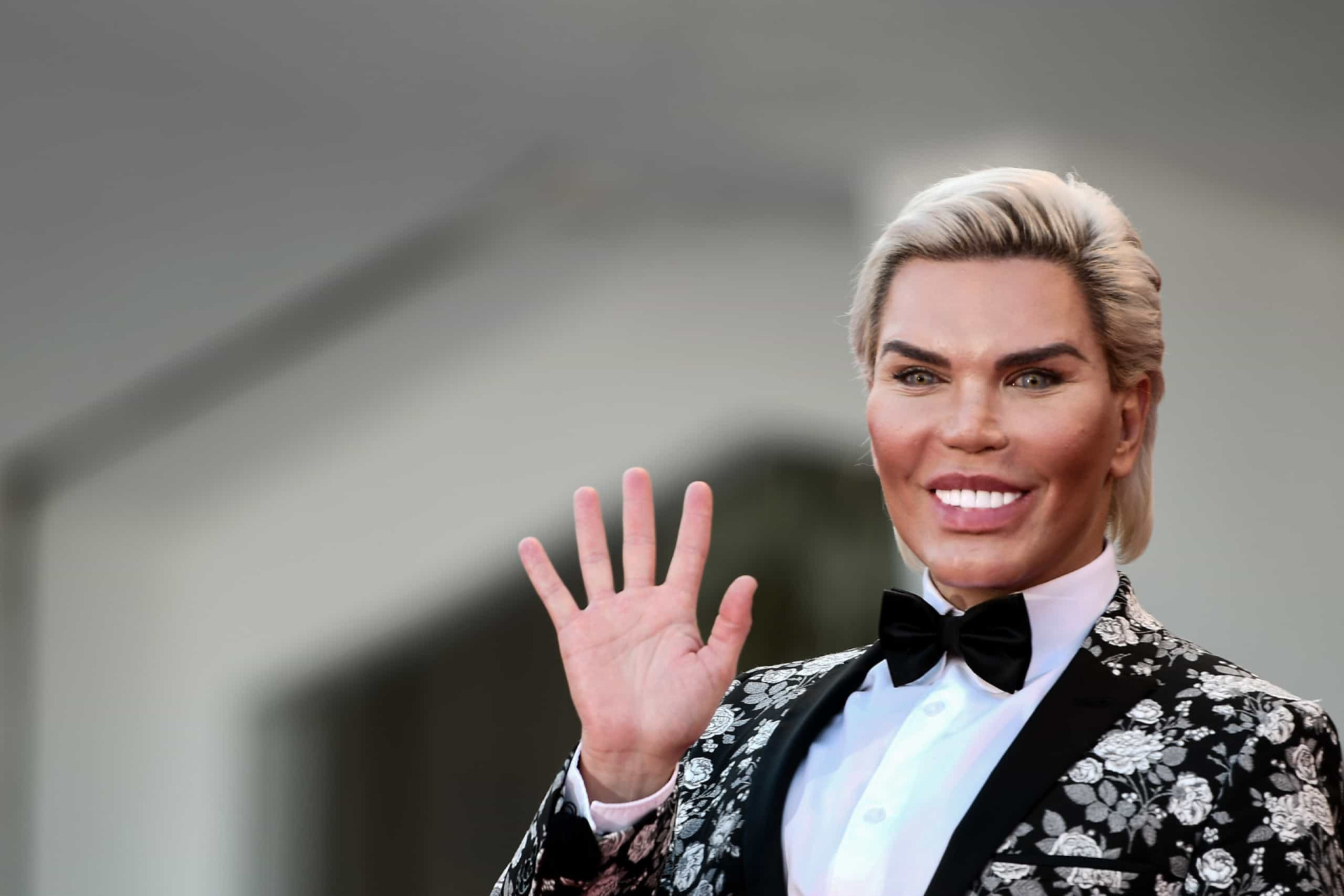 These people transformed themselves into real-life Barbie dolls
