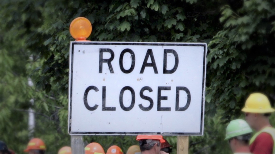 Bluff Elementary, Clinton, traffic affected for water main replacement work