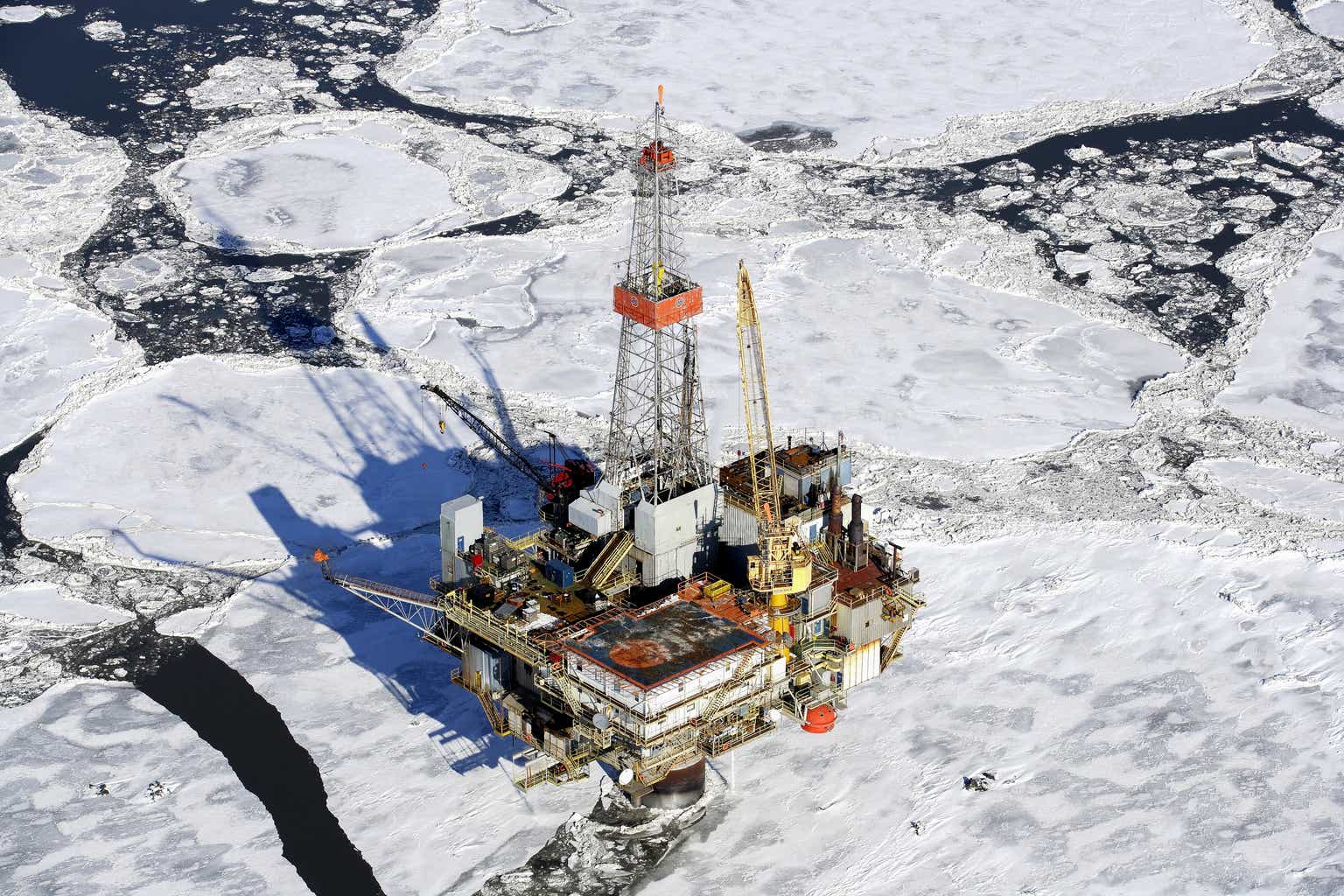 Santos says Pikka oil project in Alaska could start early; total Q1 ...